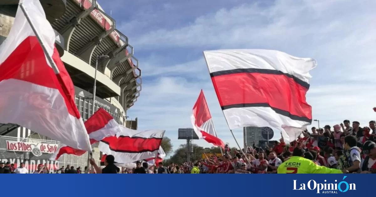 Multitudinario banderazo de los hinchas de River en la previa de un nuevo Superclásico | La ...