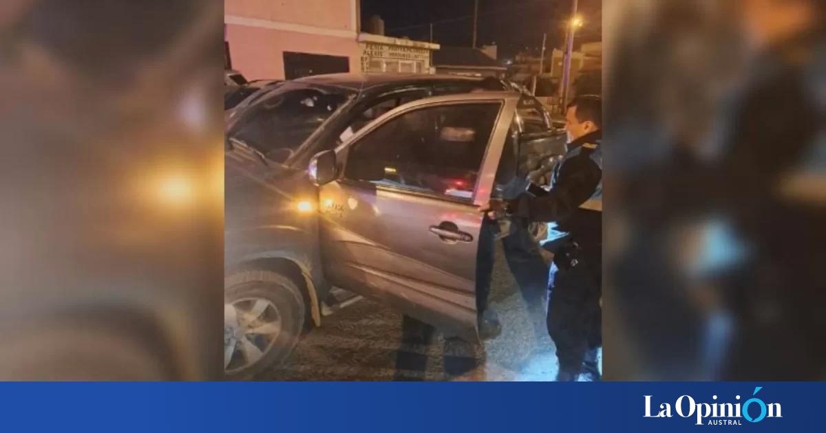 Manejaba Borracho Y Se Quedó Dormido En El Semáforo La Opinón Austral 2289