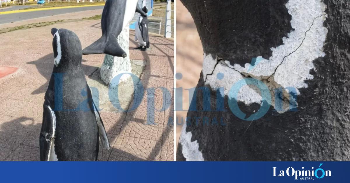 Vandalizaron las esculturas de los pingüinos y la tonina de la ...