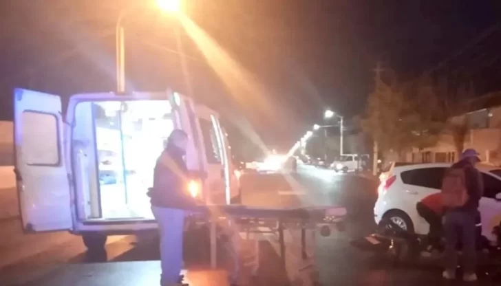 Un joven terminó en coma luego de que chocaran la moto en la que viajaba con su papá | La Opinón ...