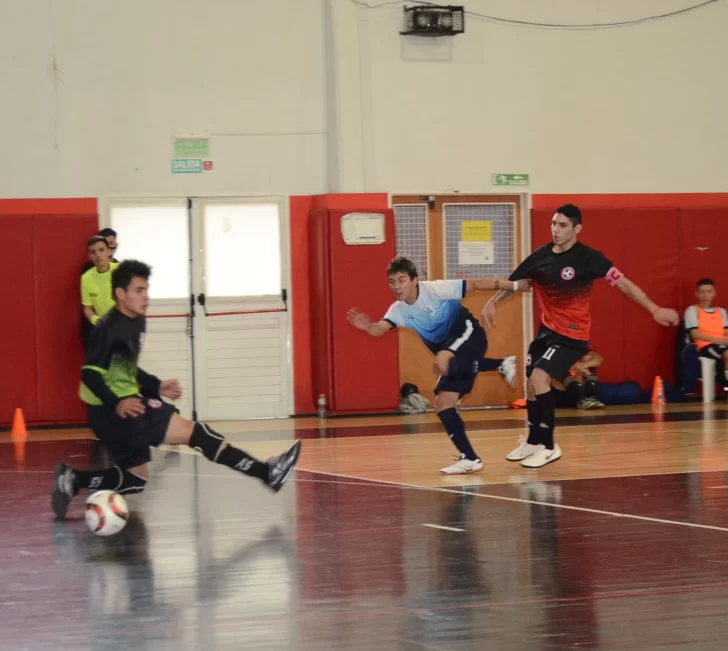 El futsal retorna con todas sus competencias | La Opinión Austral