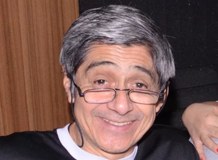 100 años de la radio por José Baez | La Opinión Austral