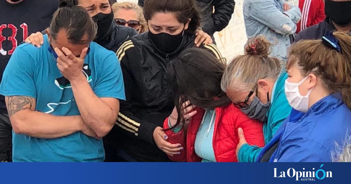 Fotogalería. Profundo pesar en Caleta Olivia por la muerte de Wilson ...