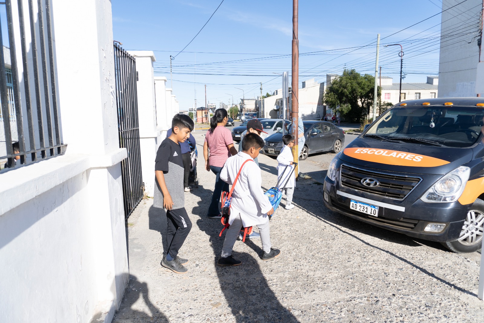 Fotogalería. ¡Así comenzaron las clases en Río Gallegos! | La Opinión ...
