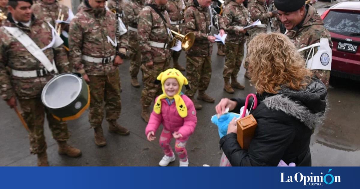 Un concierto sorpresa que hizo que Jazmín, la niña con TEA fascinada ...