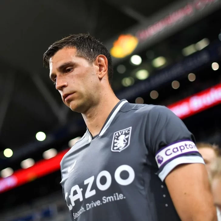 El frenético empate del Aston Villa: tres goles en 9 minutos al Dibu Martínez desatan la emoción ...