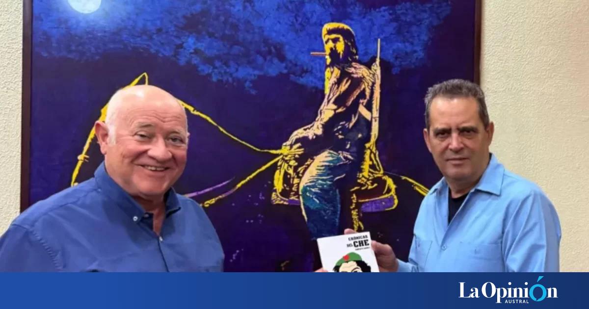 El periodista Roberto Suárez presentó su libro sobre Ernesto Che ...