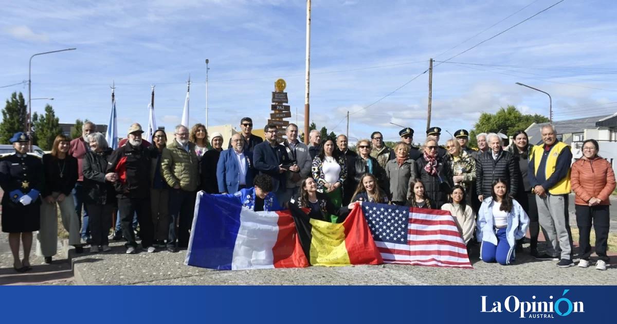Rotary Club de Río Gallegos inauguró un poste de la paz | La Opinión ...