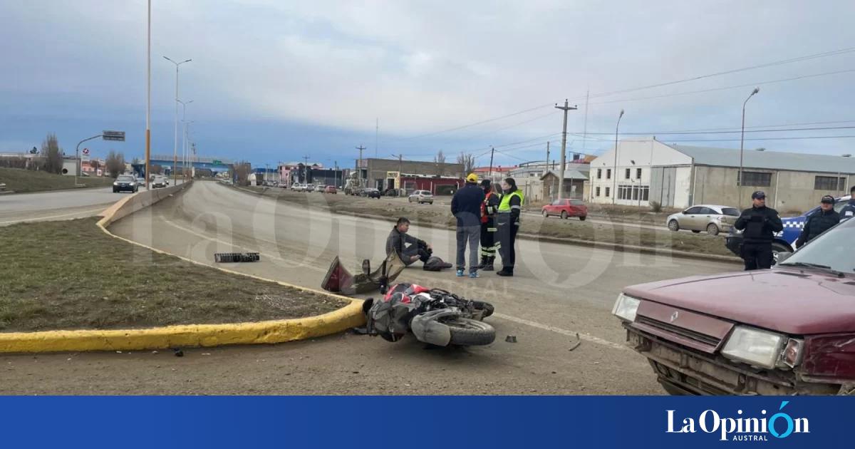 Choque entre un auto y una moto en la Autovía de Río Gallegos y Avenida ...