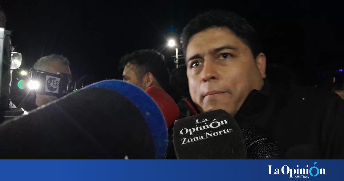 Claudio Vidal en Caleta Olivia: “Son momentos difíciles, pero estamos ...