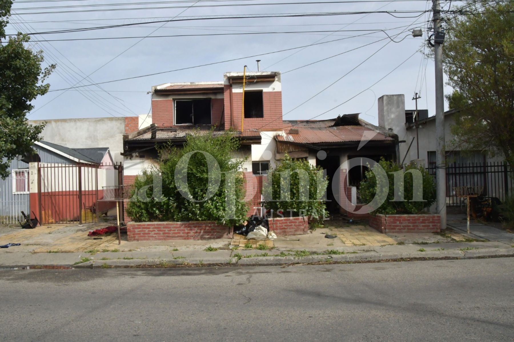 Voraz incendio consumio una casa completa en Río Gallegos: “Fueron ...