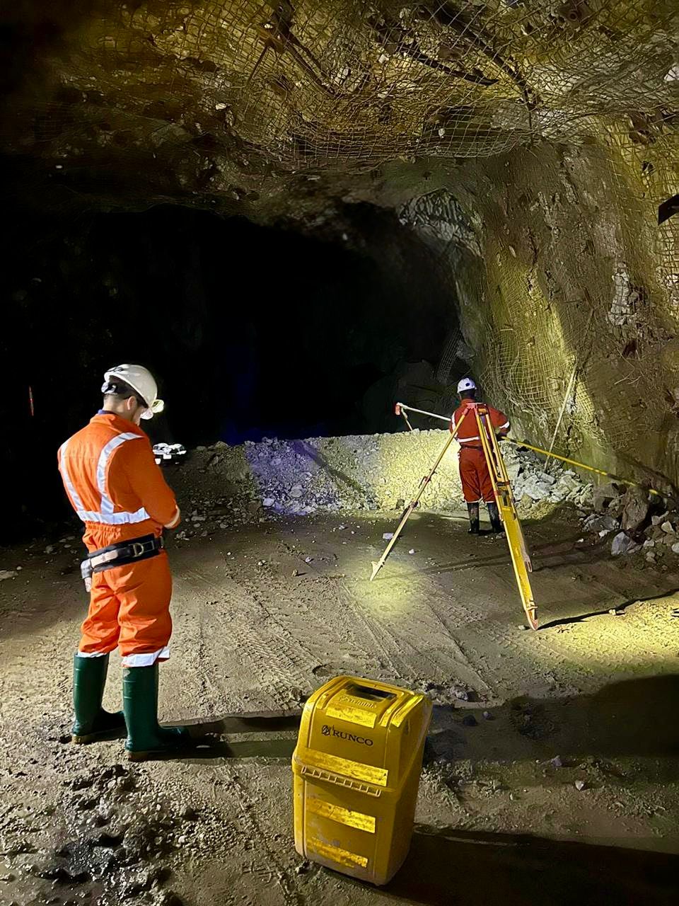 Ciencia, tecnología y minería: innovación aplicada en Santa Cruz | La ...