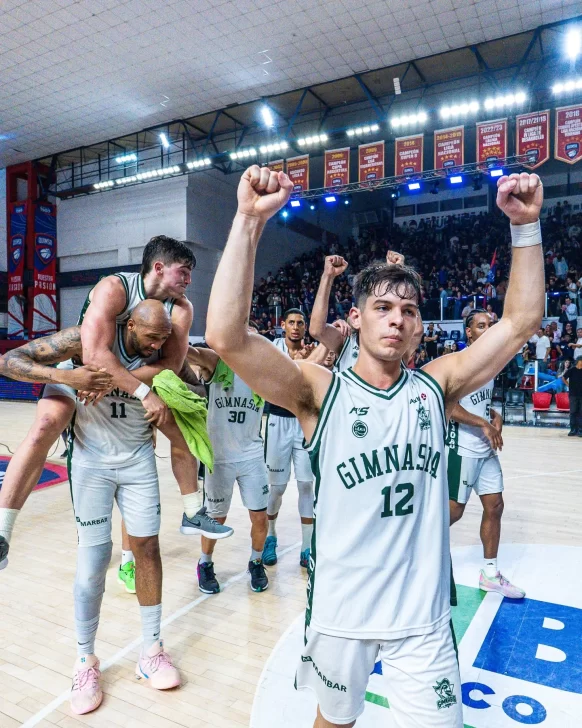 Gimnasia golpeó primero y se quedó con la ventaja de localía en la ...