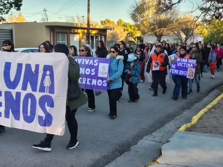Las Heras marchó por Gimena Extremador y exigió celeridad a la Justicia ...